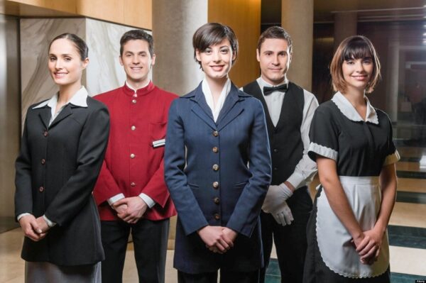 9 Benefits of Wearing an Employee Uniform | Uniform Weavers